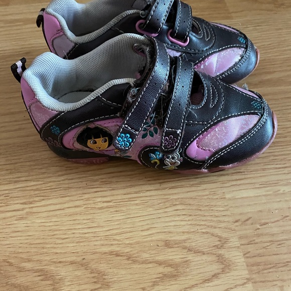Dora | Shoes | Dora Girls Tennis Shoes | Poshmark